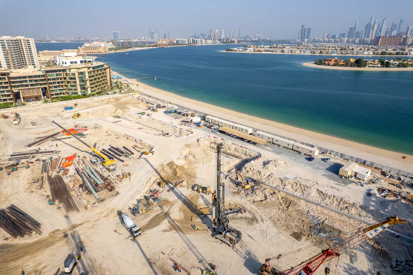 IFG's Record-Breaking CCFA Piling Rigs in Dubai